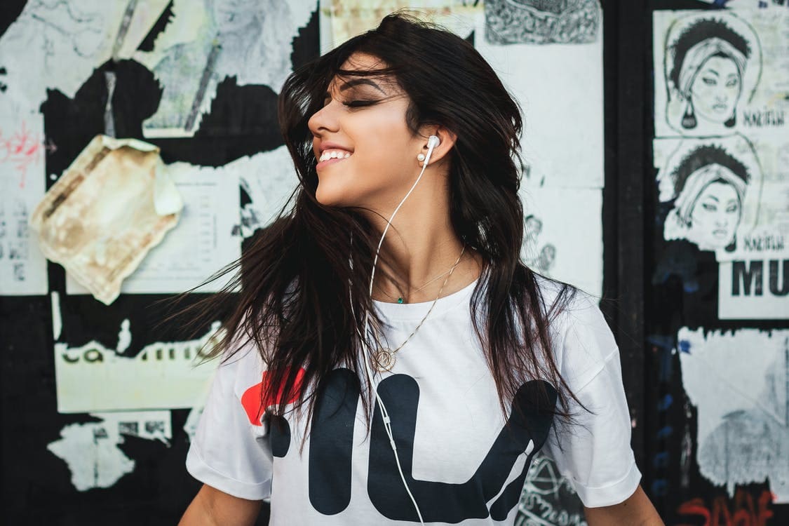 O que é Music Branding? - Agência de Marketing Digital • Estação Indoor